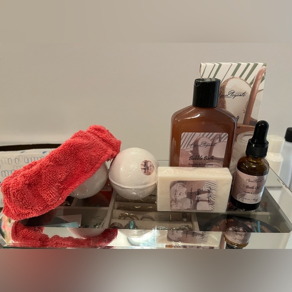 Bath & Body | Brand New Spa Set | Poshmark